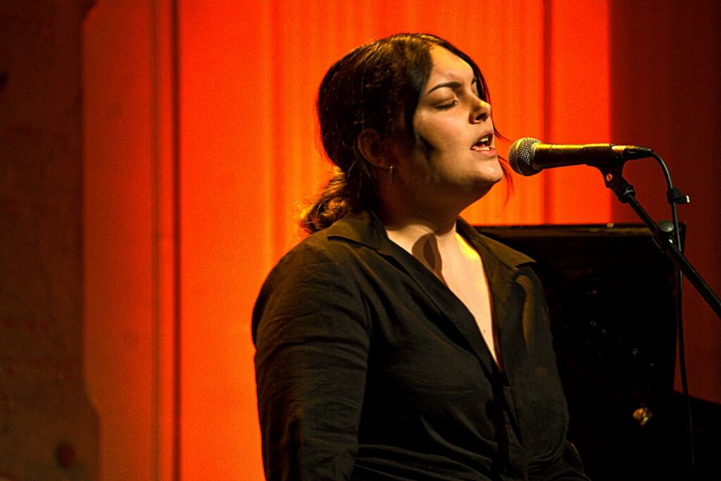 Penny Roox brengt dromerige vintagepop tot leven | KLANKGAT
